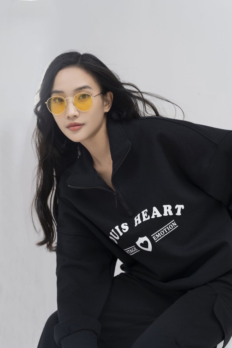 Hoodie Set Style By Girls - REW3 Studio